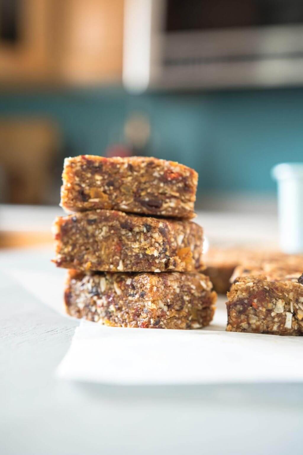 Delicious Homemade Fruit and Nut Snack Bars | The In Fine Balance Food Blog